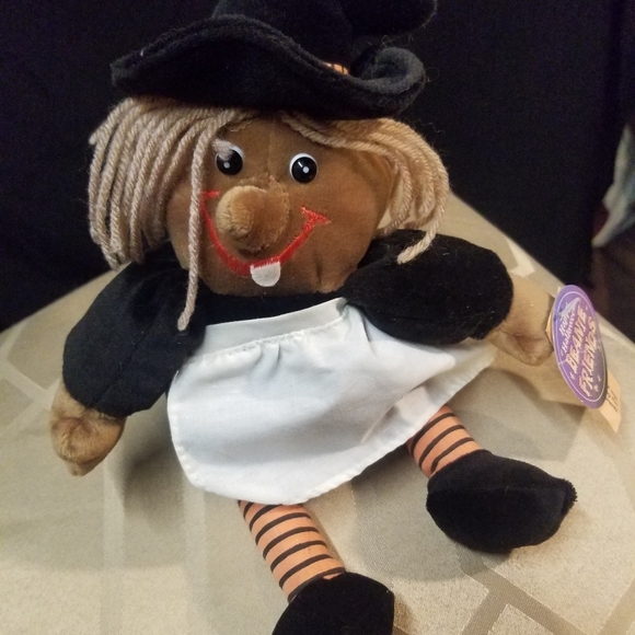 cuddle wit | Toys | Nwt Vintage Cuddle Wit Plush Beanie Orange Black ...